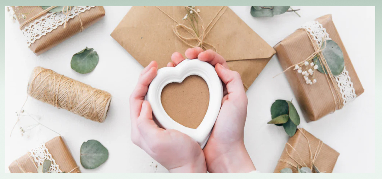 500+ Gift Brand Name Ideas